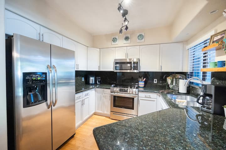 Condo W/pool, Spa, Sauna And Nearby Hiking! - Scottsdale, AZ