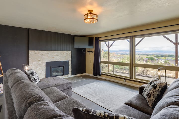 Steinaker State Park W/ Fireplace: Vernal Getaway! - Vernal, UT