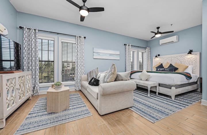 "Beach Nest 30a 255"-studio-sleeps 4 - Alys Beach, FL