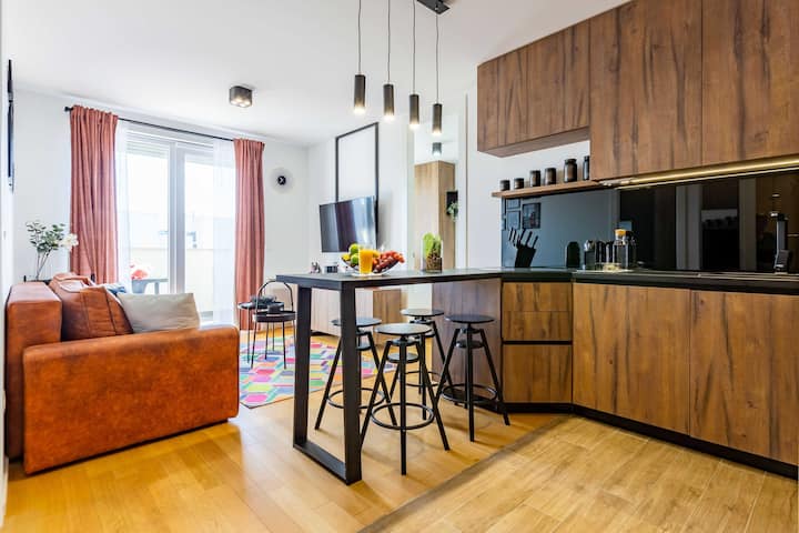 Maraschino 2br Apt. W. Balcony, Garage And Bbq - Zadar