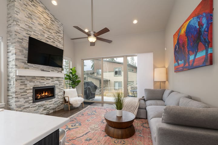 Luxury Townhome Cabin 58, Minutes From Winter Park - Winter Park, CO