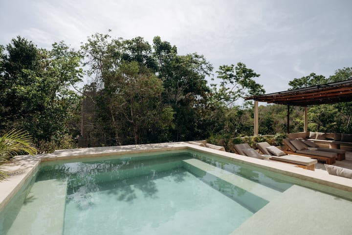 Tulipan Bohemian Jungle Villa Beach Club Access - Tulum