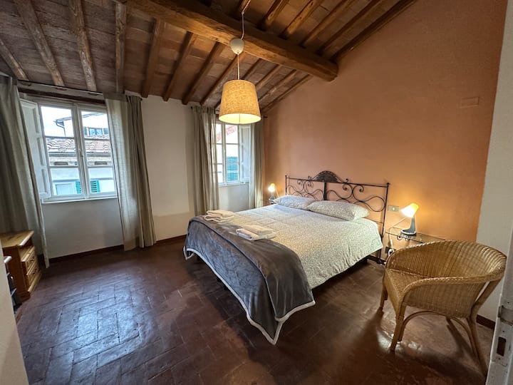 Nest On The Roofs Of Lucca: Romantic And Central - Lucca