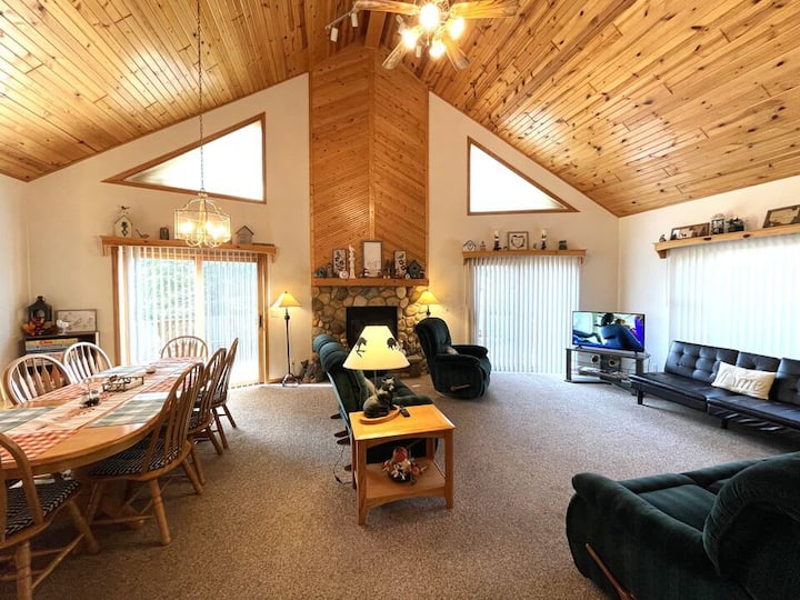 The Wrens Nest @ Spring Brook Resort - Wisconsin Dells, WI