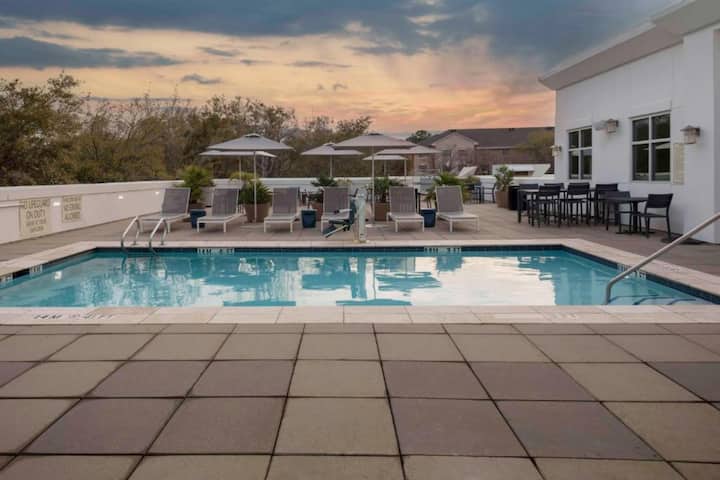 Near Beaches | Terrace Bar. Pool & Pet-friendly - Charleston, SC