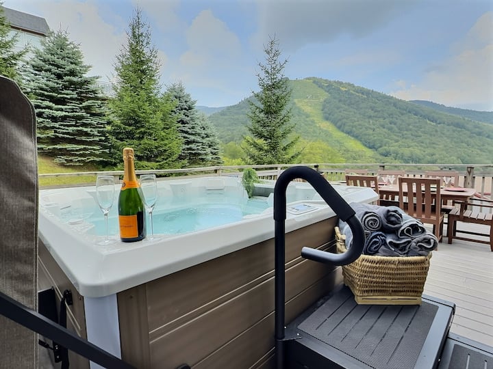 Slopeside- Pool, Grill, Hot Tub, Views! - Killington, VT