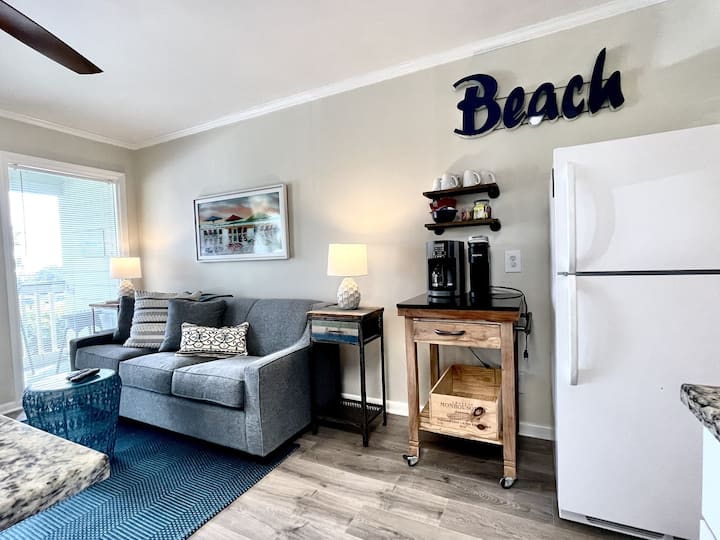 140c Sea Cabin In The Heart Of Iop! 1br1ba Pool - Isle of Palms, SC