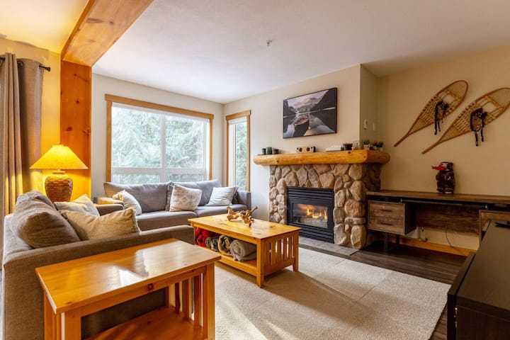 Ski In Back To Your Private Hot Tub. Dog Friendly. - Fernie