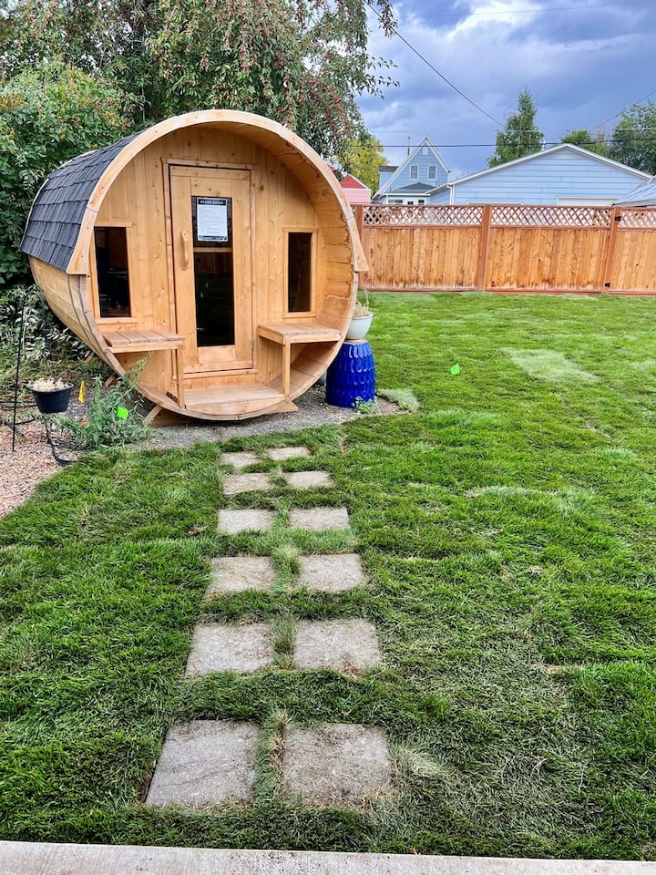 Goosetown Bungalow With Sauna; Dog Friendly - Anaconda, MT