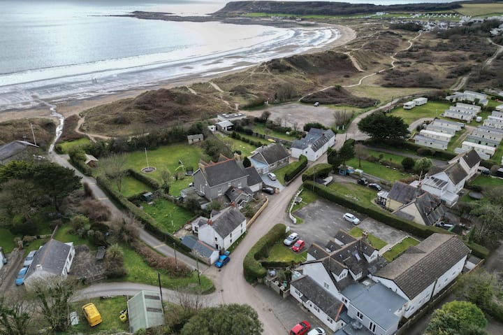Sea Breeze Apt 2 - 2 Bedroom - Horton Beach - Rhossili