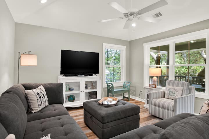 Keep Tybee On Your Mind, Heated Pool Access - Tybee Island