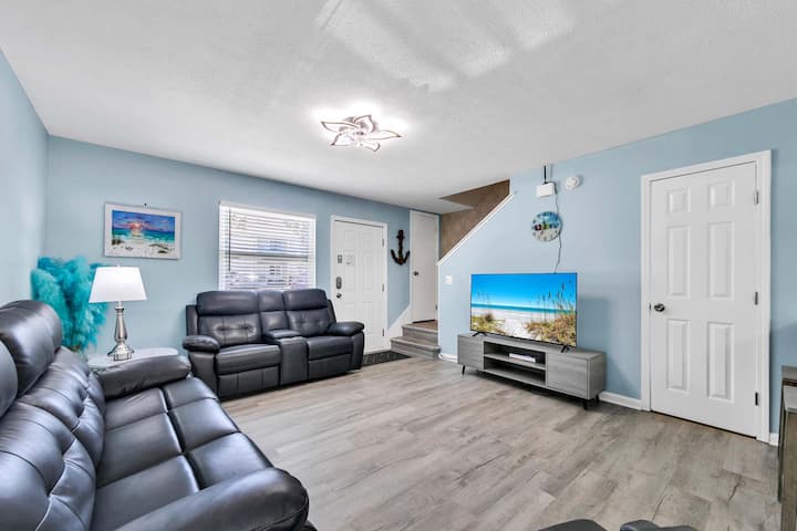 Walk 2 Beach - Gulf Highlands 108 - Panama City Beach, FL