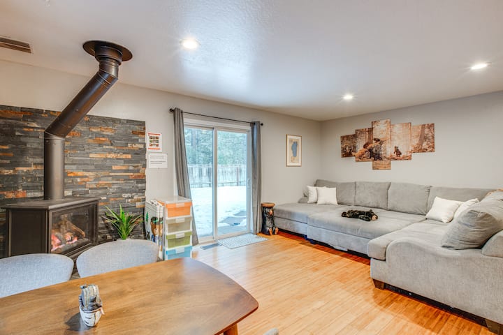 Ski & Board In South Lake Tahoe! Updated Home - Hope Valley, CA