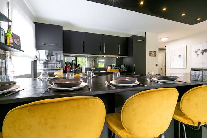 Jardin Wilson- Appartement Avec Balcon Et Parking- - Dijon