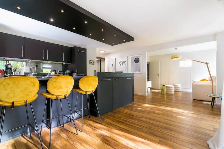Jardin Wilson- Appartement Avec Balcon Et Parking- - Dijon