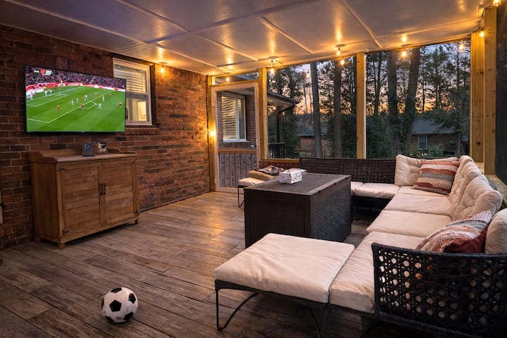 *Fifa Families* Outdoor Fan Zone, Public Transport - Stone Mountain, GA