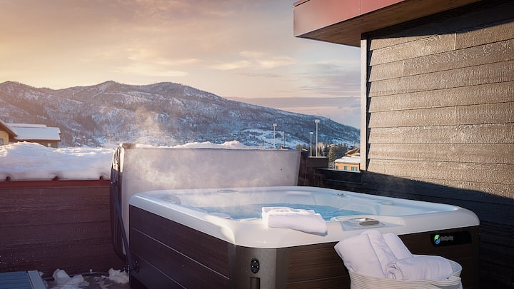 Rooftop Views + Urban Style | District House - Steamboat Springs