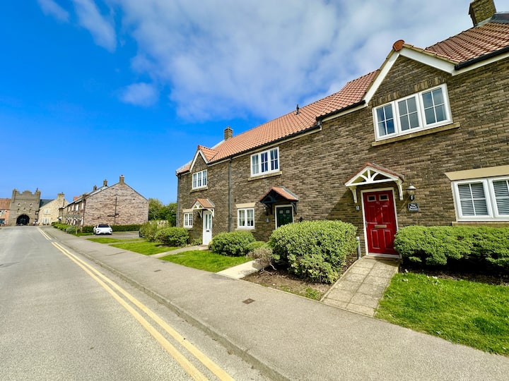 The Tidal Shack - Pool And Beach Access - Filey