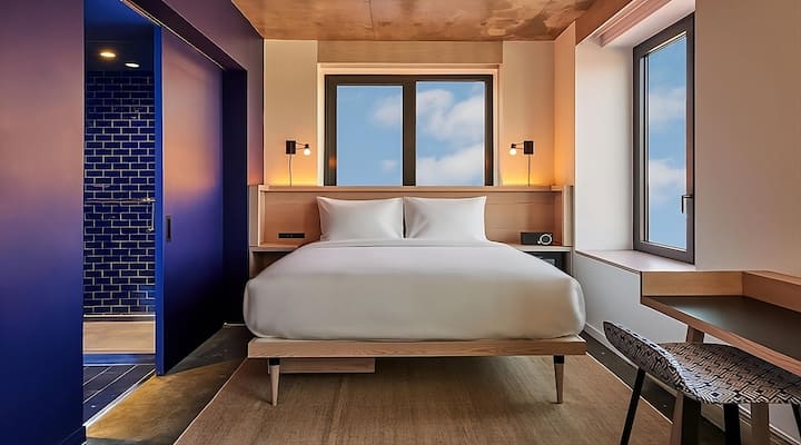 Hidden Gem In New York! Near Bronx Zoo - New York