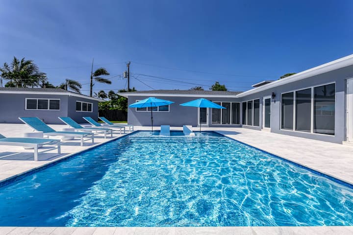 2009 A Sunshine Manors - Fort Lauderdale