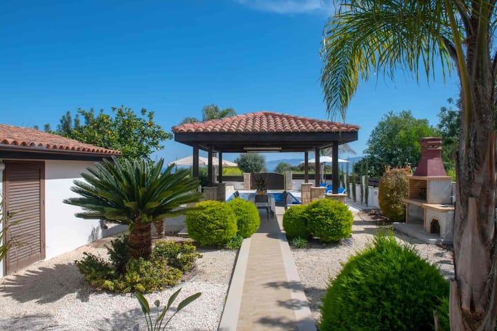 Beautiful Sea Views, Paphos Villa 1447 - Нео Хорио