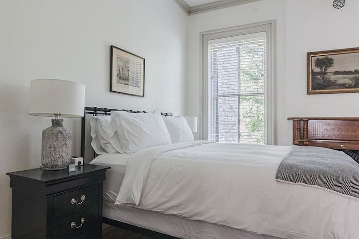 Prime Location! Near Kingston Point Beach - Kingston, NY