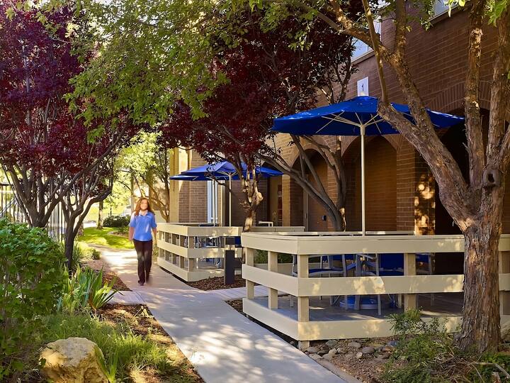 3 Modern Pet-friendly Units With Swimming Pool! - Flagstaff, AZ