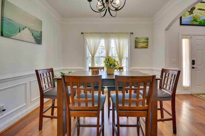 High Point Vacation Rental W/ Private Deck! - High Point, NC