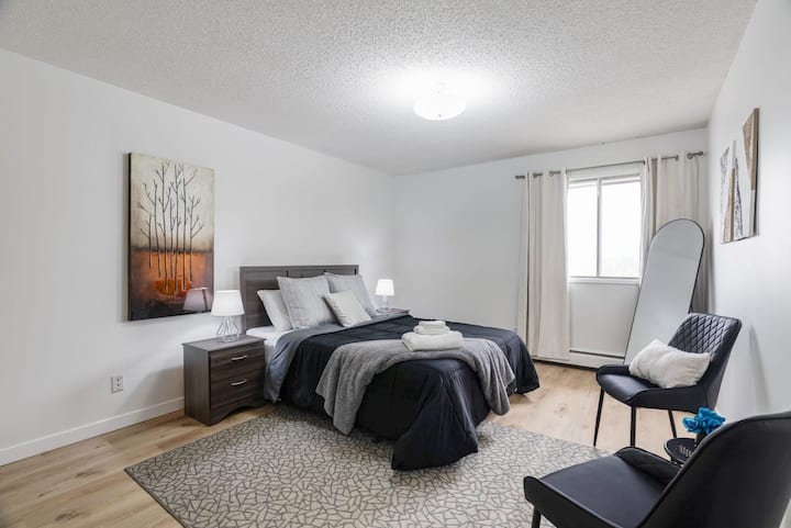 1 Br W/ Balcony | Newly Renovated | Downtown - Fort McMurray