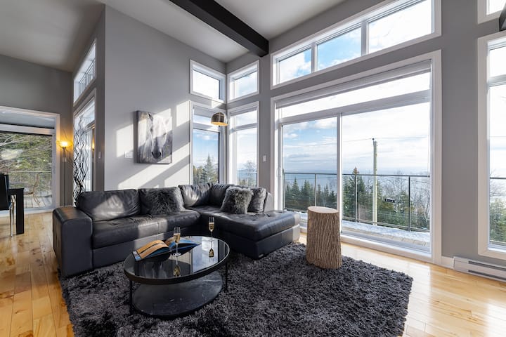 Le 148 - Vue Spectaculaire Sur Le Fleuve - Baie-Saint-Paul