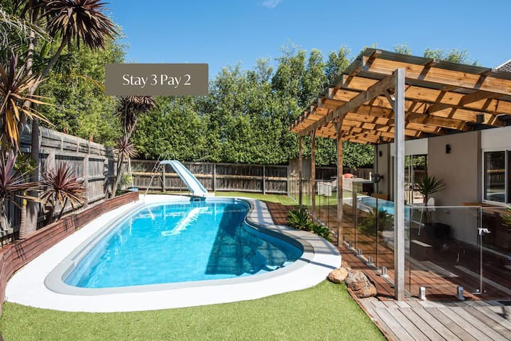 Malibu In Mt Martha With Solar Heated Pool - Mornington
