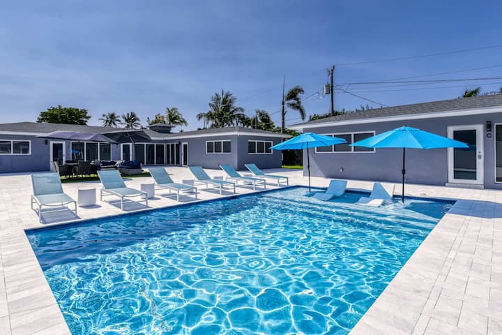Sunshine Complex - The Bahamas