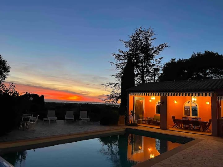 Villa à Agde Avec Piscine - Agde