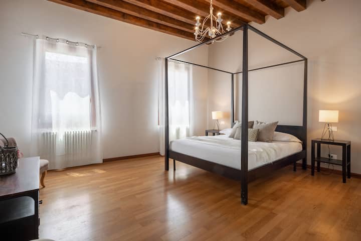 Herion Palace Apt. 2 By Wonderful Italy - Venice