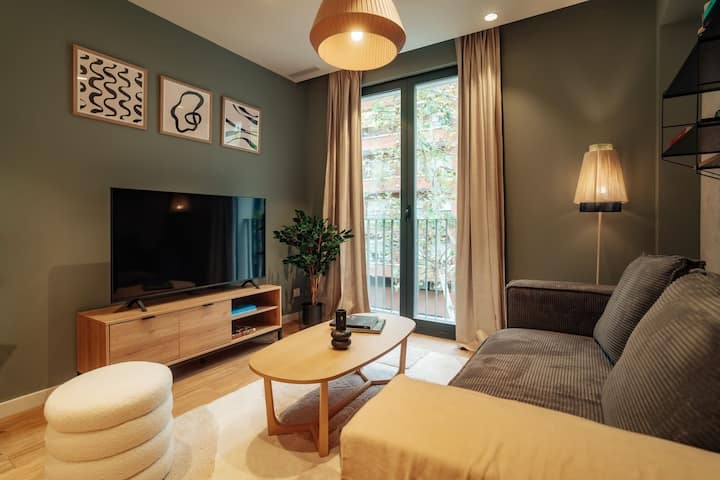 Casa Castaner · Modern 1-bed In Eixample - Barcelona