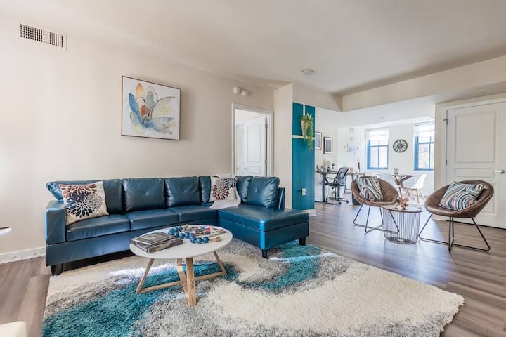 New! Cozygram Dluxe-wifi-dca-amazon Hq - Huntington, VA