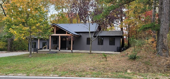 Twin Maple (7 Min To Rock House) - Laurelville, OH