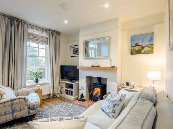 2 Bed In West Runton (86786) - Sheringham
