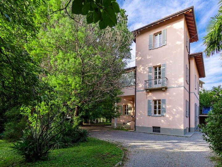 Eugenia By Interhome - Lago de Como