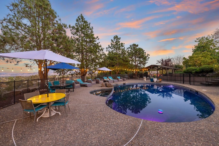 Private Pool & Large Deck: Modern Cotati Villa! - Napa Valley, CA
