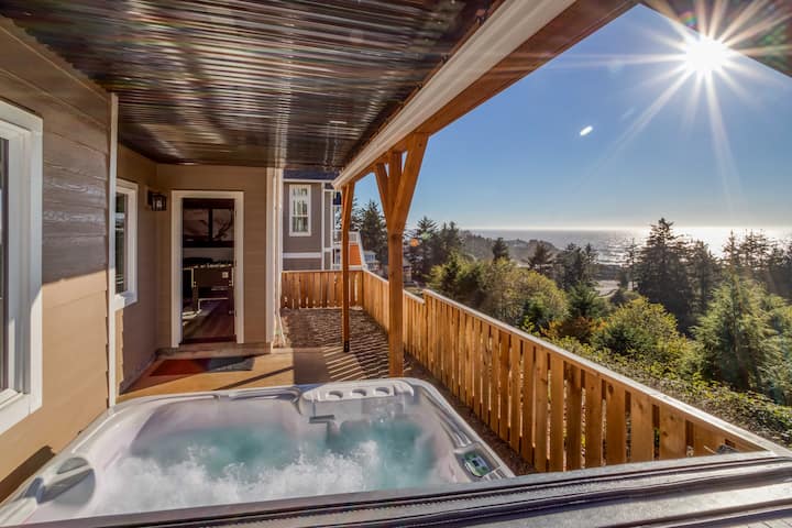 Ocean Views|upscale Furnishings|foosball|hot Tub - Depoe Bay, OR