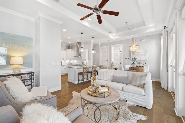 30a At Tipsy Turtle! 2 Pools - Golf Cart - 4 Bikes - Watersound, FL