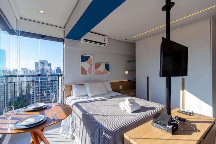 Apto Incrível C/ Linda Vista Da Cidade - São Paulo