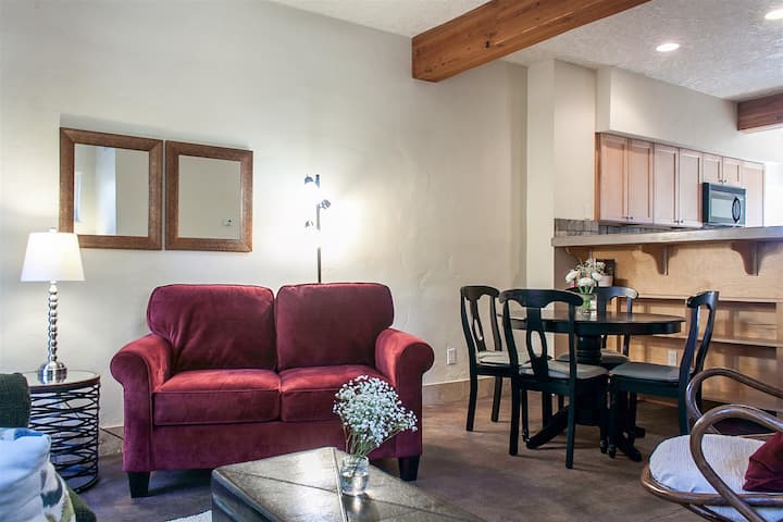 Bluebird Day - Casa Sol - Bend, OR