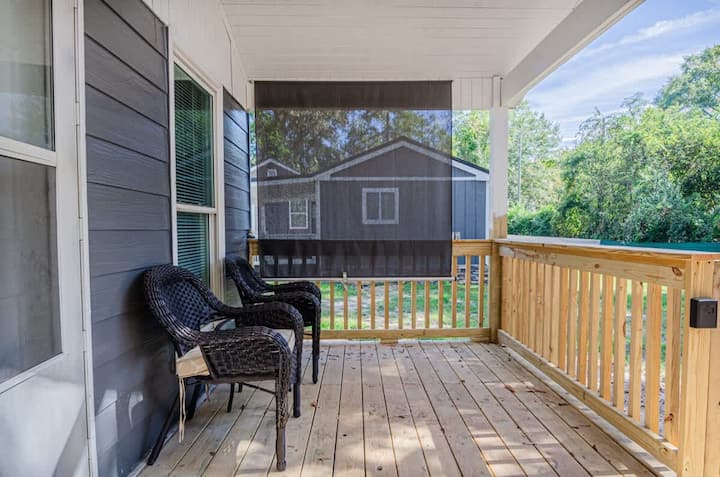 Relaxing Studio W/ Patio In Midtown Columbus - Columbus, GA