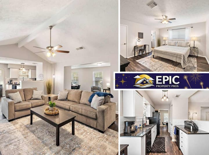 Modern Houston Haven: Private Fenced Yard & Patio - Pearland