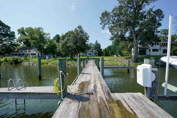 St. Michaels Waterfront W/ Dock, 1 Mile From Town - Saint Michaels, MD