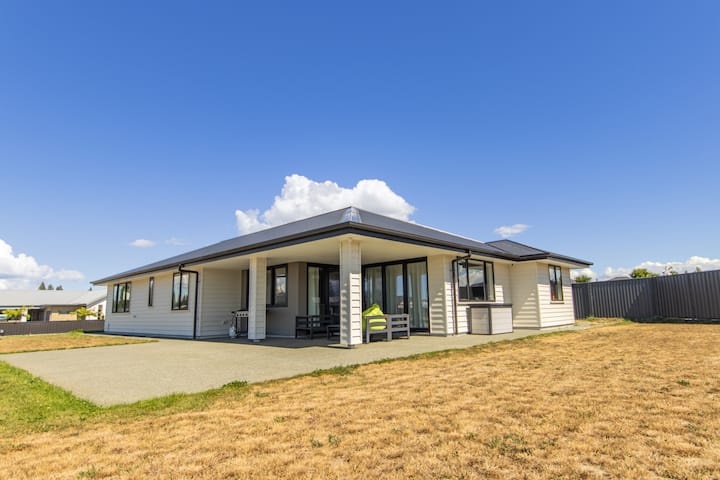 Birch Hill Escape - Free Wi-fi - Twizel