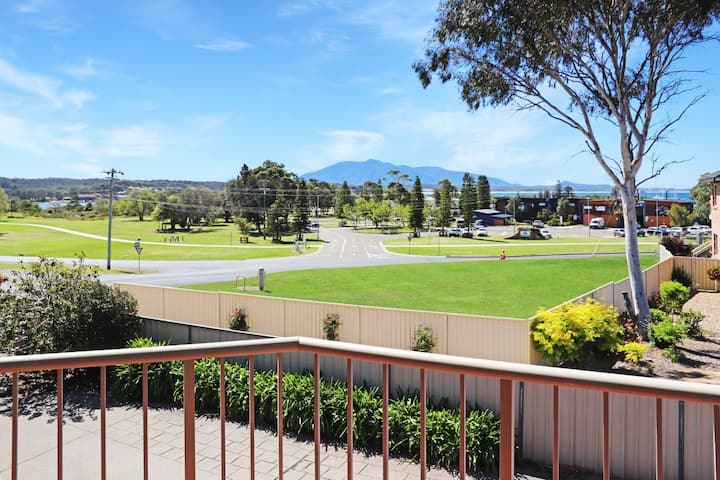 2/6 Carnago Street - 'Benalta' - Bermagui