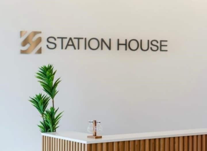 Elegant Central Apartment/3 - Milton Keynes